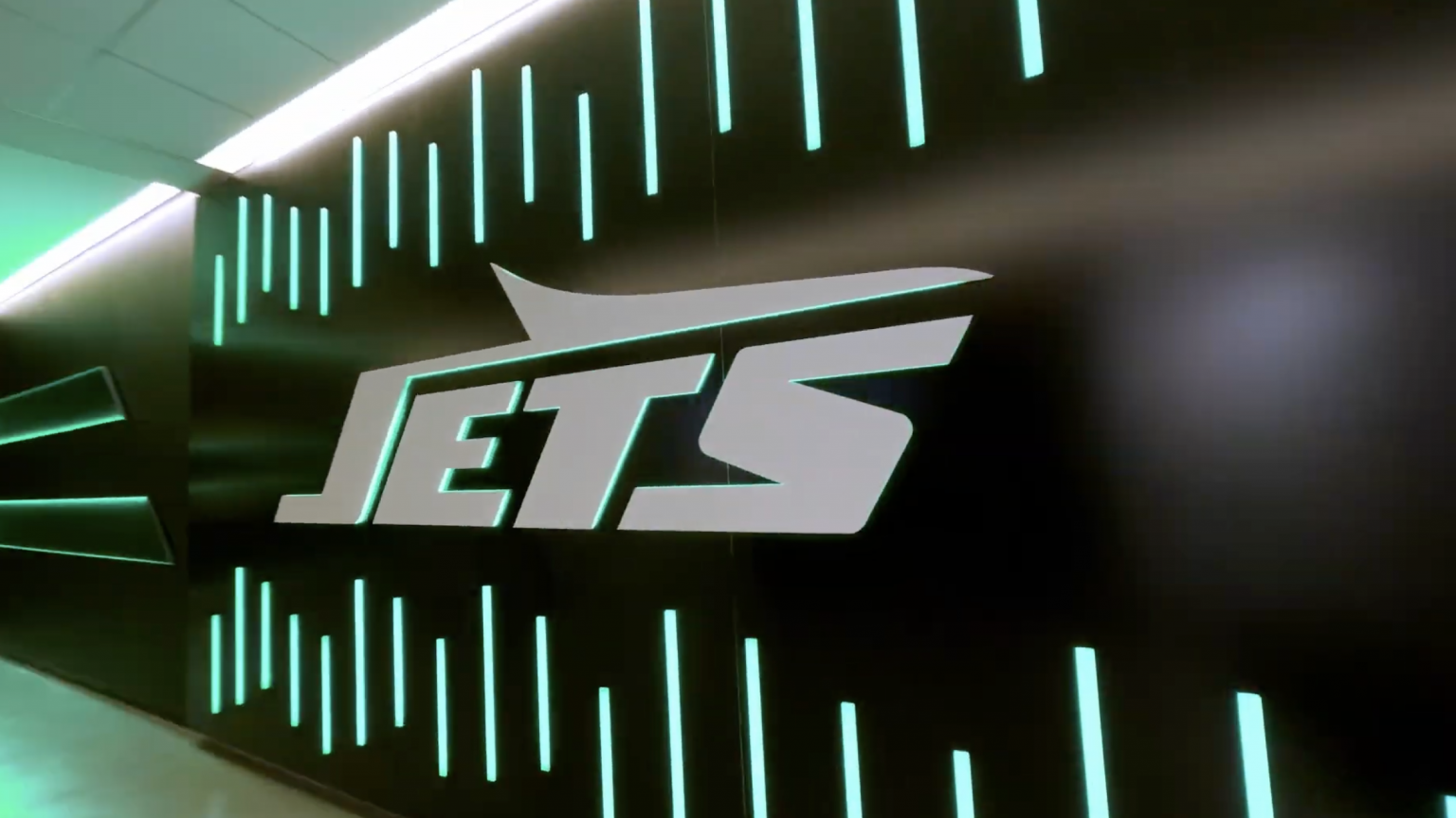 Duggal Visual Solutions | Behind the Scenes: NY Jets Locker Room ...